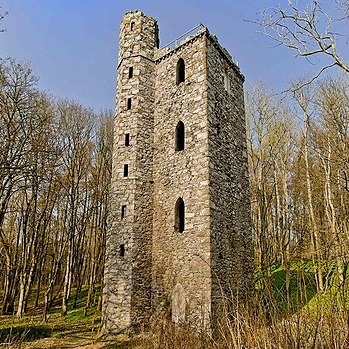 Binn hill Tower | Instagram, Facebook | Linktree