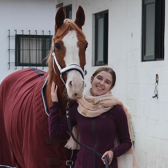 Sophia Schneider | Instagram, Facebook | Linktree