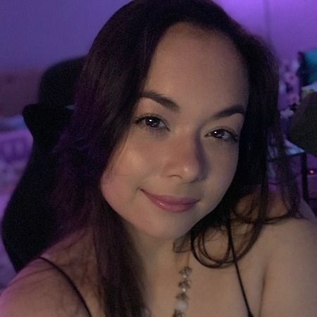 Elisa | Twitter, Instagram, Twitch | Linktree