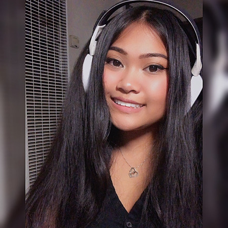 emilyee | Twitter, Instagram | Linktree