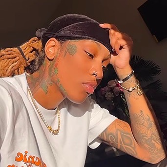 𝖟𝖎𝖆𝖍. | Twitter, Instagram, TikTok | Linktree