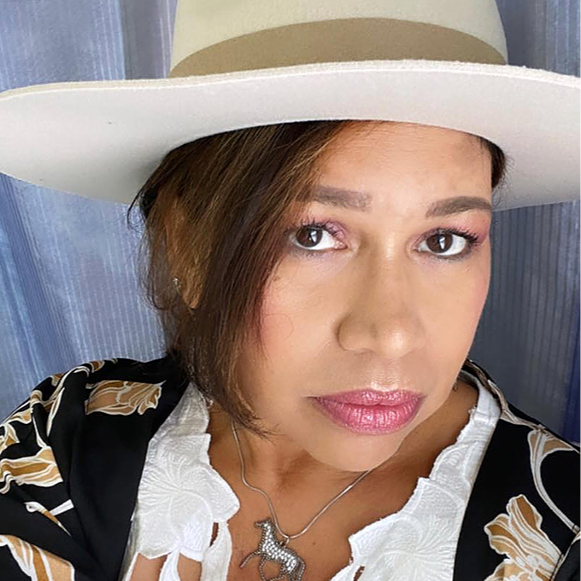 Magdeline | Facebook | Linktree