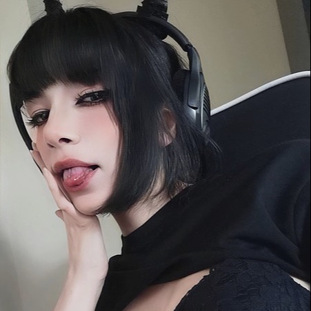 miss chalice | Twitter, Instagram, YouTube, TikTok, Twitch | Linktree