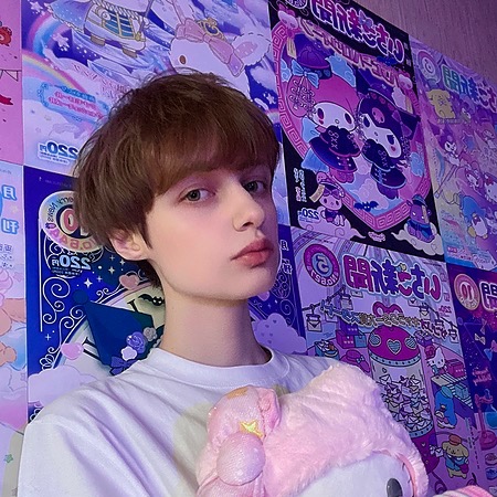 sylvanianboy | Twitter, Instagram | Linktree