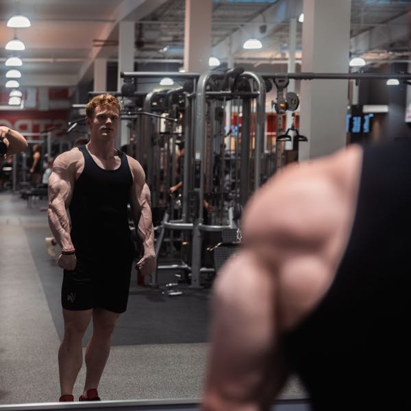 Classic Physique Bodybuilder | Instagram, TikTok | Linktree