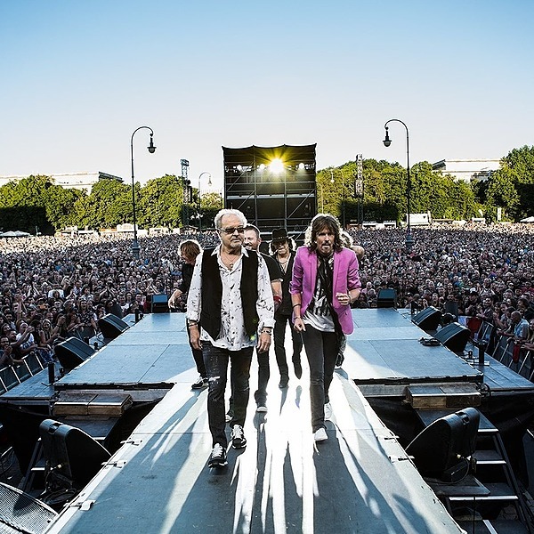 FOREIGNER | Linktree