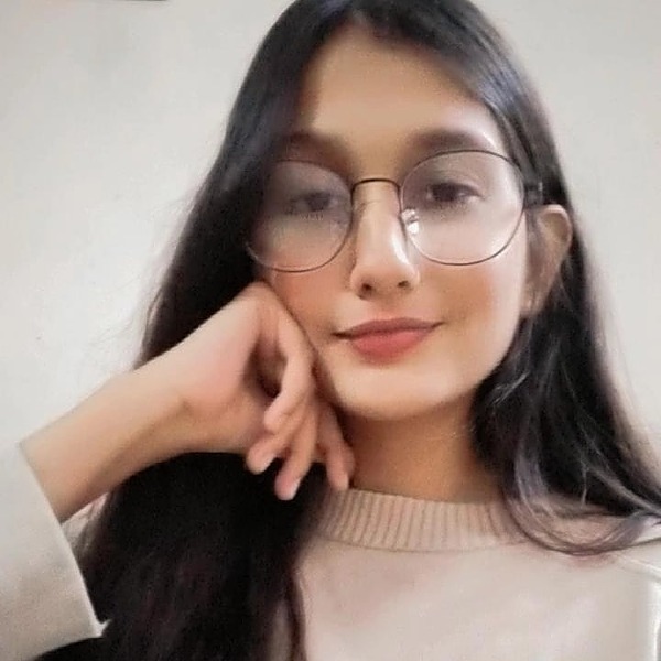 kinza_shafi | Twitter, Instagram, Facebook, TikTok | Linktree