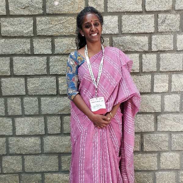 Meera Mayaakatha | Twitter, Instagram, Facebook | Linktree