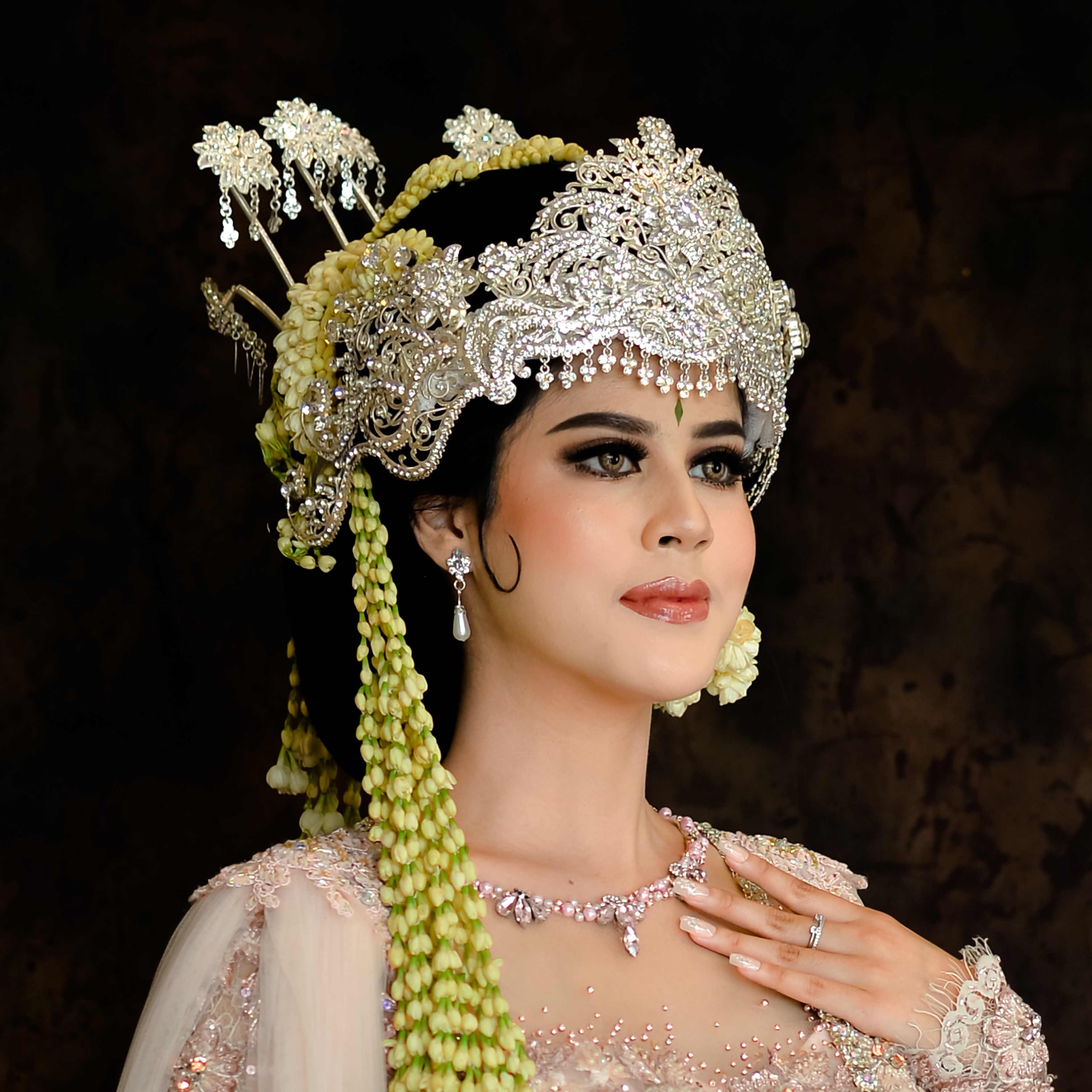 Sanggar Rias Indah | Linktree