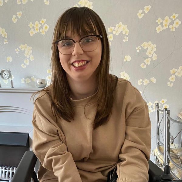 Danielle Collister | Instagram, Facebook, TikTok | Linktree