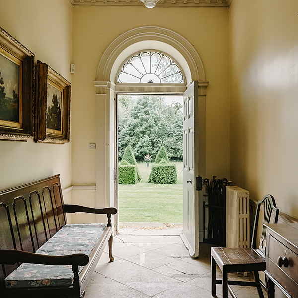 @inigo.house | Instagram, Facebook | Linktree