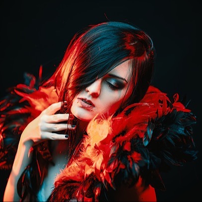 mary_ellxn | Instagram, TikTok | Linktree