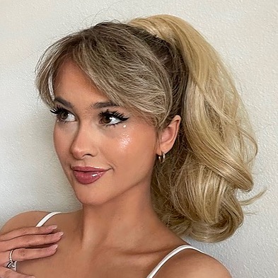 pixiedustedphoebe | Instagram, TikTok | Linktree