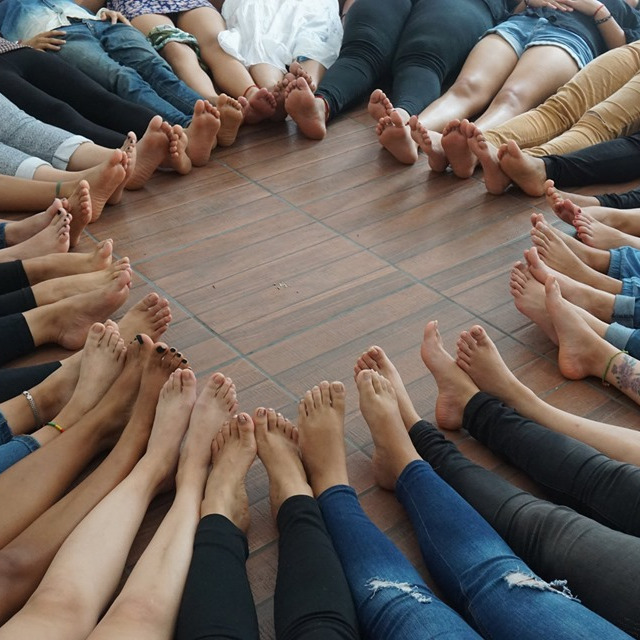 CDM | Twitter, Instagram, YouTube, Facebook | Linktree