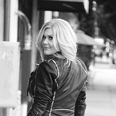 Allison August | YouTube, Spotify, Facebook | Linktree