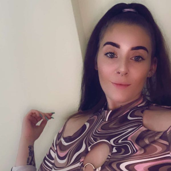 Lissy nicole | Instagram, TikTok | Linktree