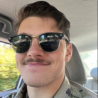 hunter.pitre | Twitter, Instagram | Linktree