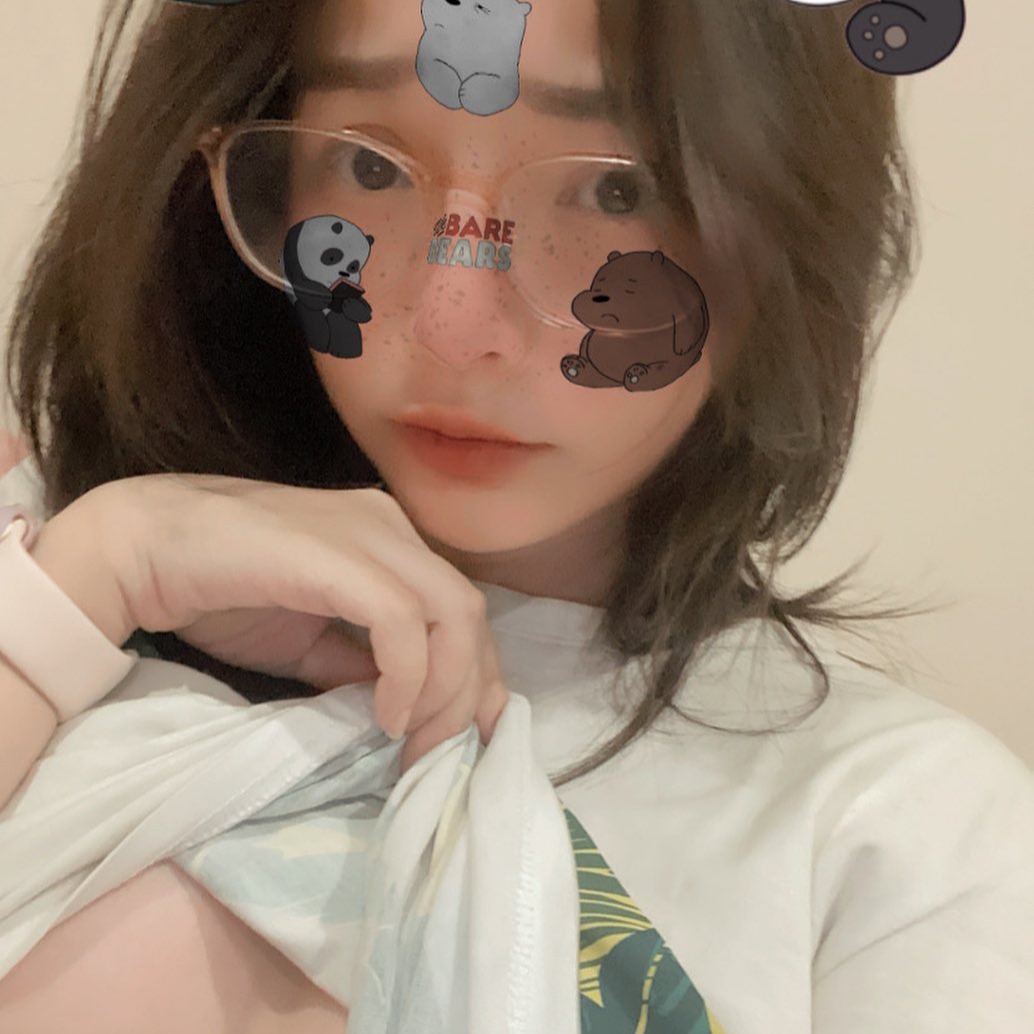 MiMi Chan - ミミちゃん - Find MiMi Chan - ミミちゃん Onlyfans - Linktree