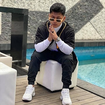 Bhea_music | Twitter, Instagram, YouTube, Spotify, Facebook | Linktree