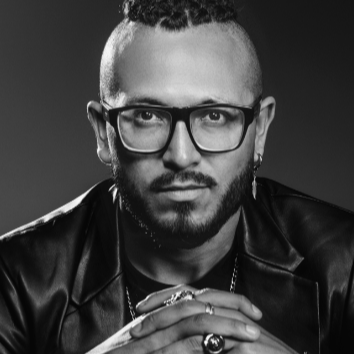 /fajardo. | Twitter, Instagram | Linktree