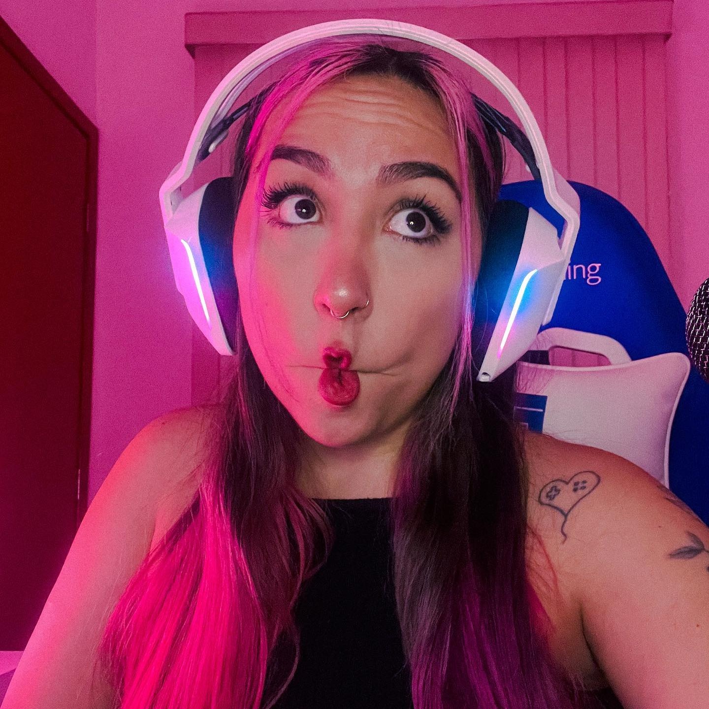 gabbiogi | Twitter, Instagram, Facebook, TikTok, Twitch | Linktree