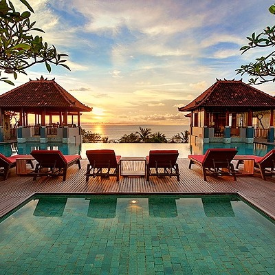 MKBB | Instagram, Facebook, TikTok | Linktree