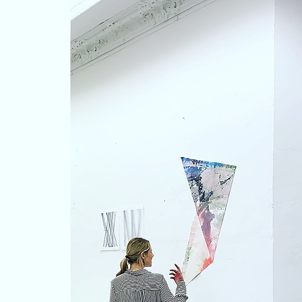 anna___beller | Twitter, Instagram | Linktree