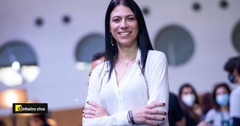 Visor.ai | Twitter, Facebook | Linktree