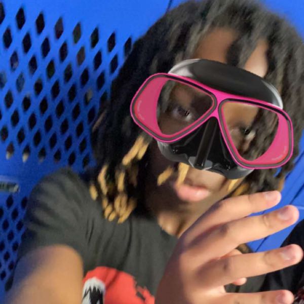 E4S | Instagram, TikTok, Twitch | Linktree