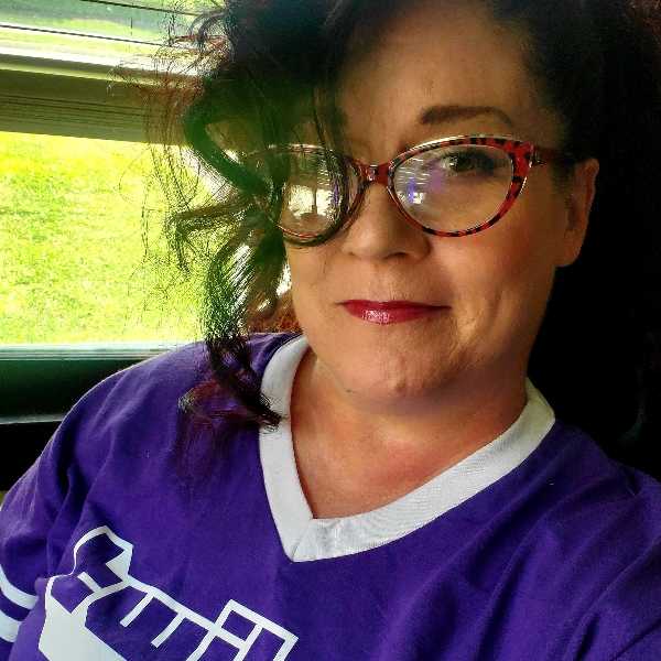 Stephanie Sellig | TikTok, Twitch | Linktree