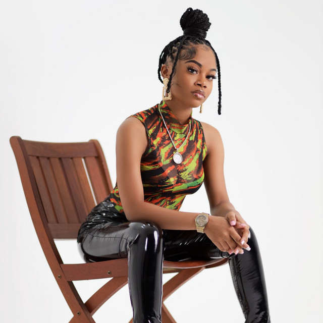 Mayah V | Instagram, Facebook | Linktree