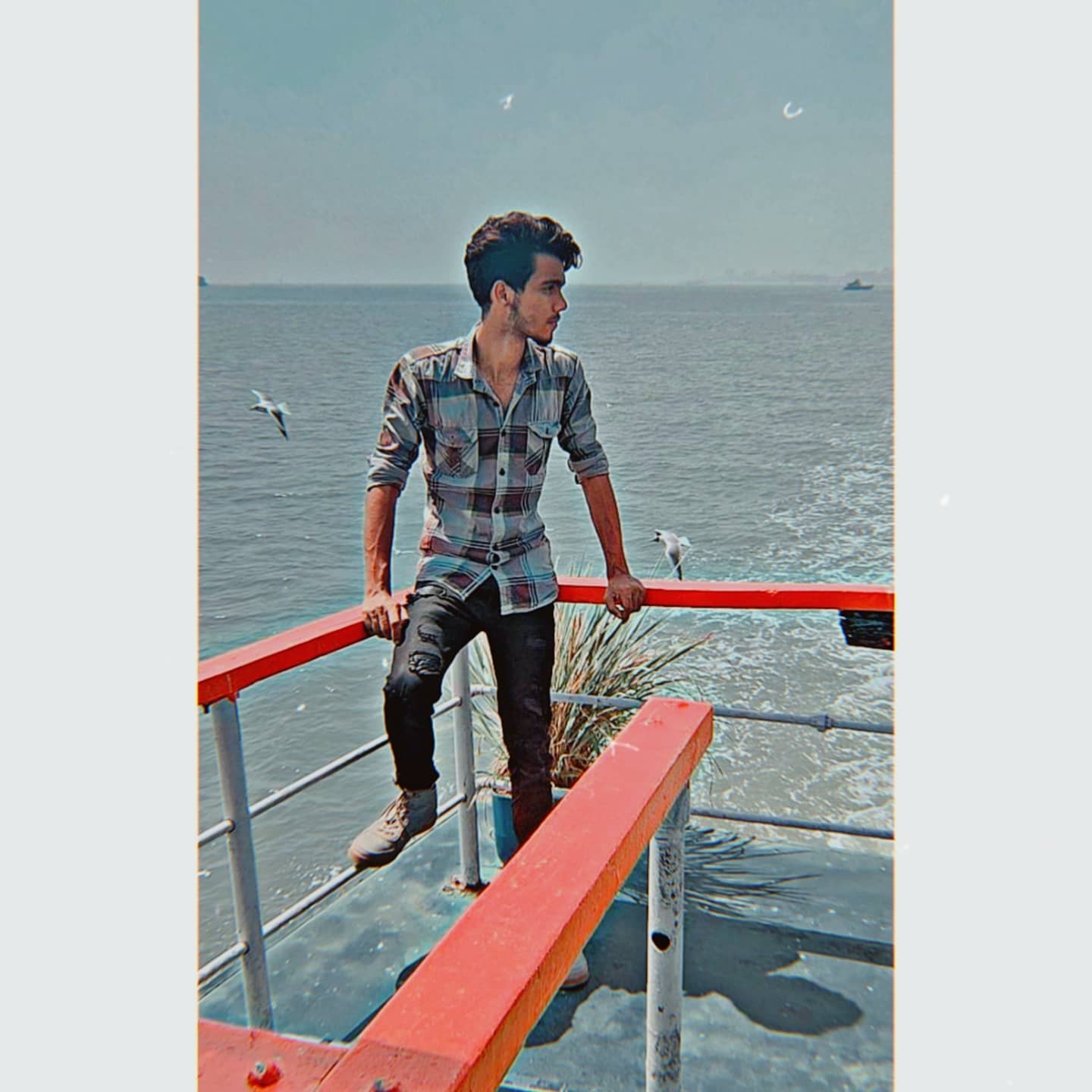 Raihan Khan | Twitter, Instagram | Linktree