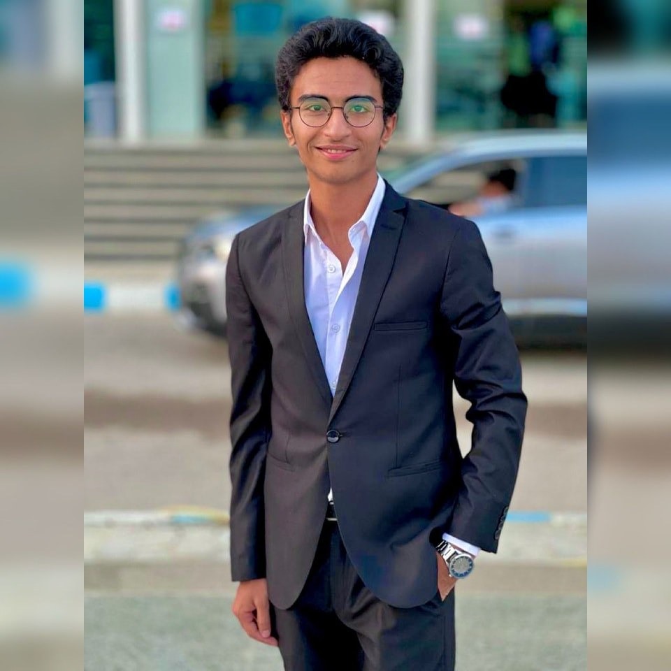 Mostafa Abdelaziz | Twitter, Instagram, Facebook | Linktree