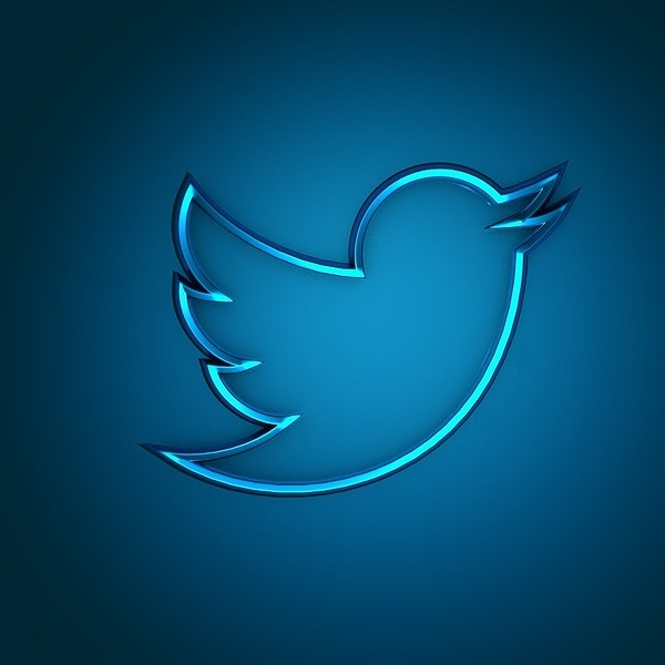 LucifersVanity | Twitter, Instagram, TikTok | Linktree