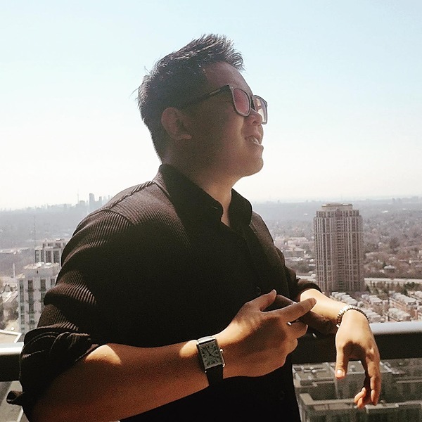 Linh Thach Ecom | Twitter, Instagram, Facebook | Linktree