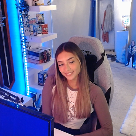 beckyjoo | Twitter, Instagram, TikTok, Twitch | Linktree