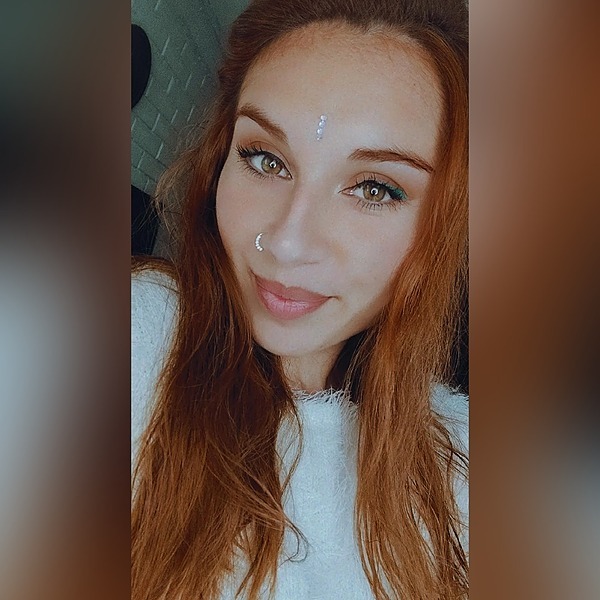 constanza.catalina_ | Instagram, TikTok | Linktree