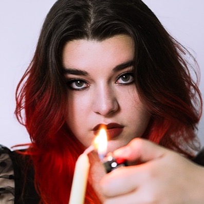 Caroline Reilly - Listen on Spotify, Apple Music - Linktree