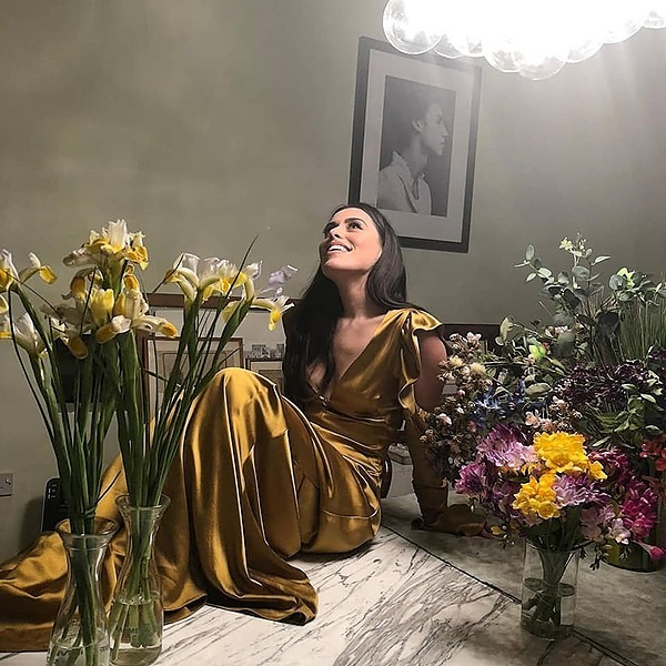 Alexandra Alden | Instagram, YouTube, Spotify, Facebook | Linktree