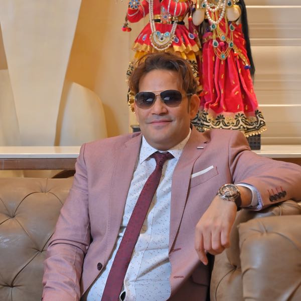 DEVENDRA SHARMA | Instagram, Facebook | Linktree