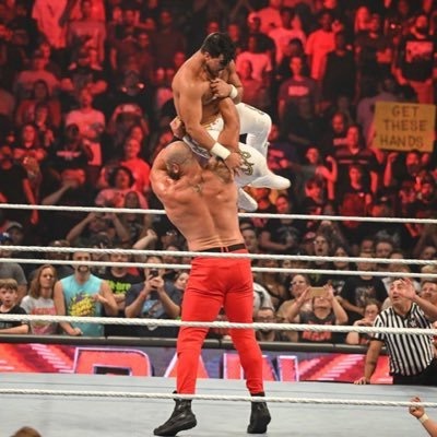 Adam Scherr | Twitter, Instagram, TikTok | Linktree