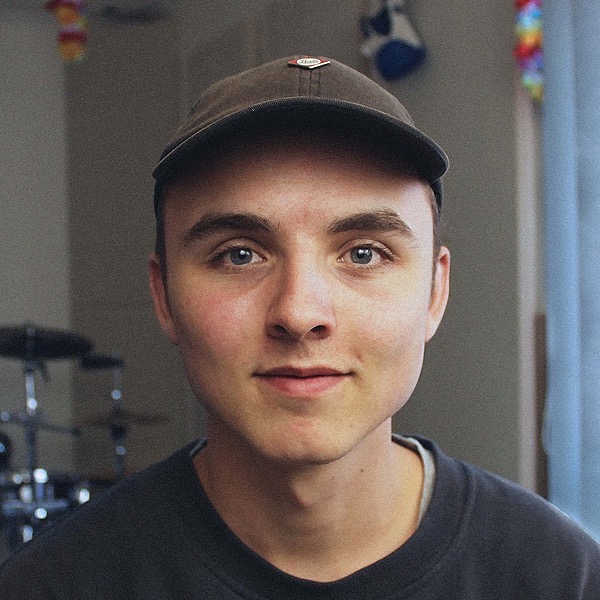 Darcy Ahrns | Twitter, Instagram, Twitch | Linktree