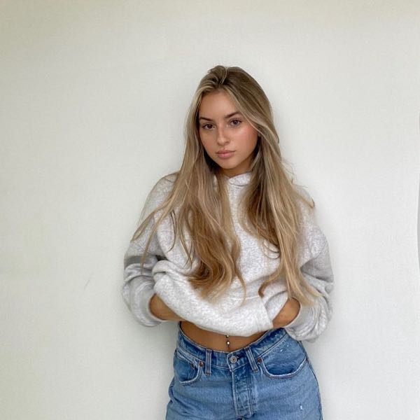 Madelyn Wodecki | Instagram, TikTok | Linktree