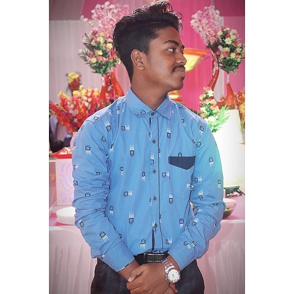 ig_jordan_here_ | Twitter, Instagram, Facebook | Linktree