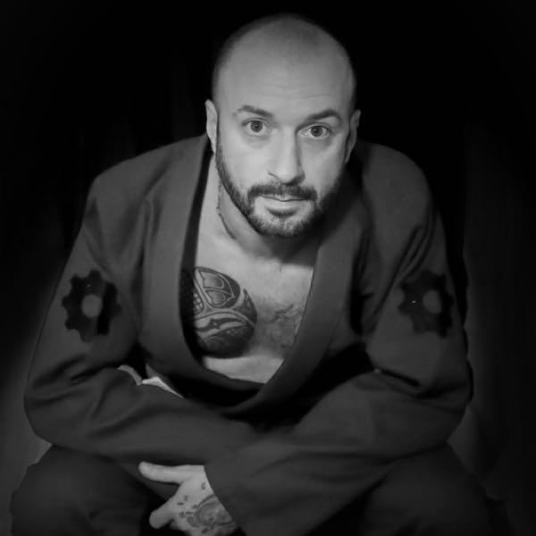 Sir Dark | Twitter, Instagram, TikTok | Linktree