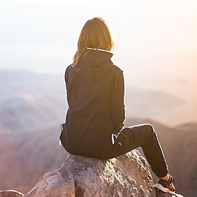 Awakening With Maureen Simon | Twitter, Instagram, Facebook | Linktree