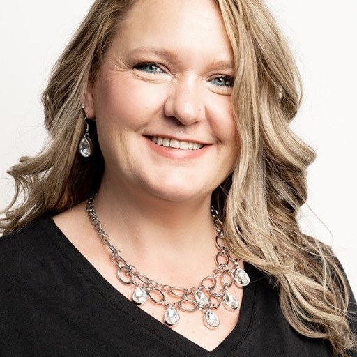 Raynee's Links | Linktree