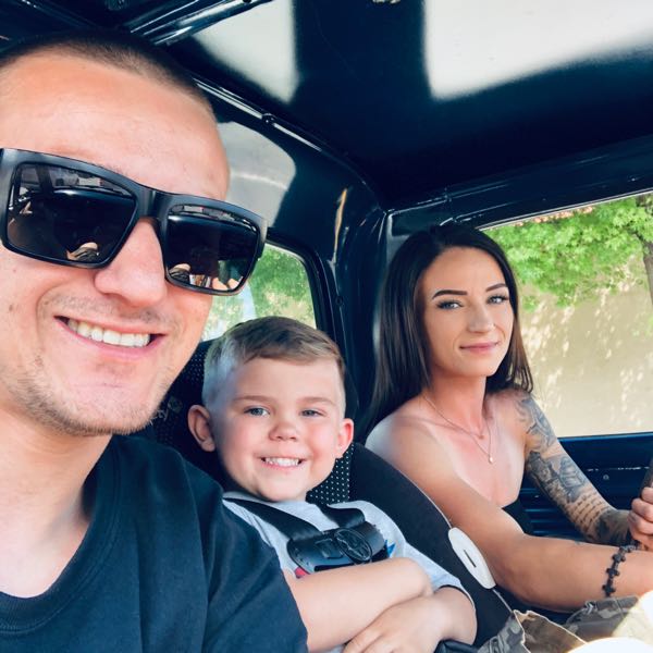 hannahf_100 | Instagram, Facebook | Linktree