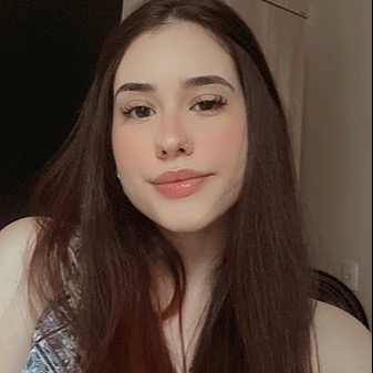 Larinha | Twitter, Instagram, TikTok, Twitch | Linktree