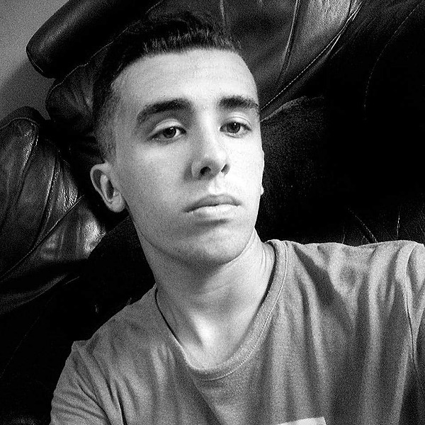 Lander DL | Instagram | Linktree